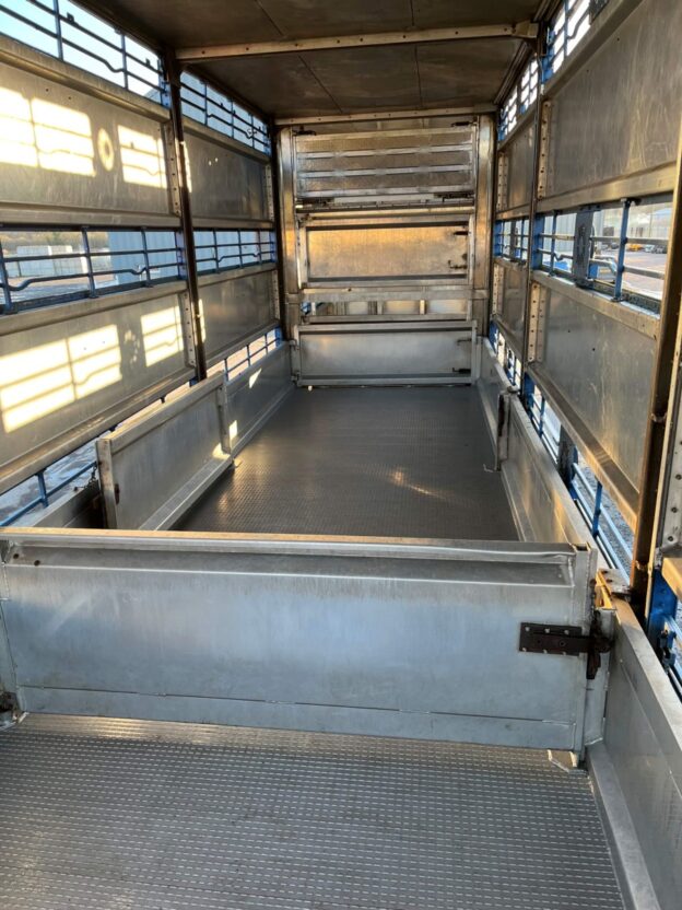 Livestock Boxes (Used) - P & D Commercials